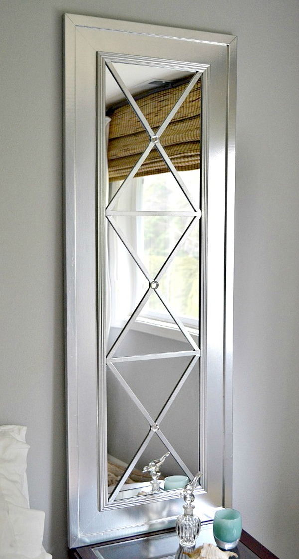 Long-mirror-DIY-with-geometric-design - Viajando no ApêViajando no Apê
